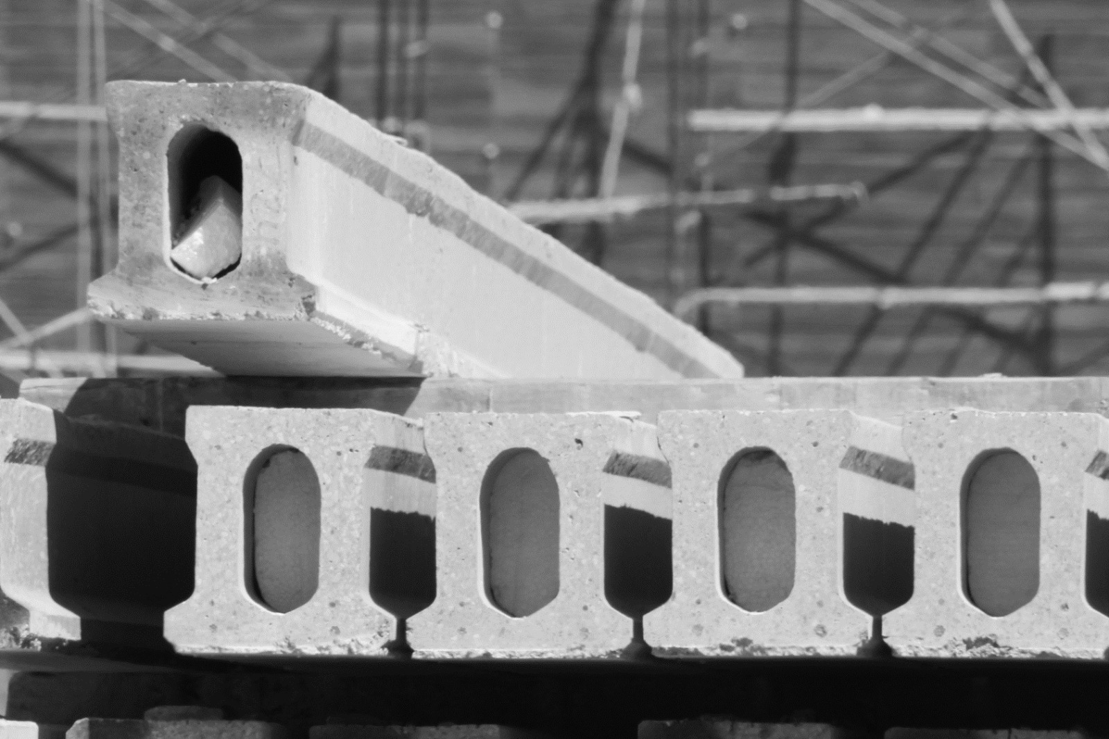 Viga tubular y bovedilla - Proveedor de materiales para construcción ...